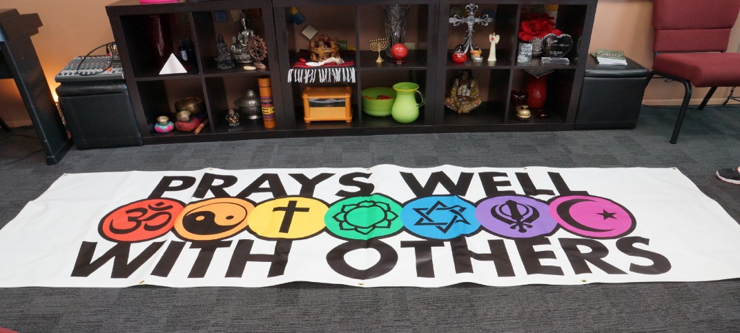 Melting Religious Barriers with Love – The Seattle Globalist